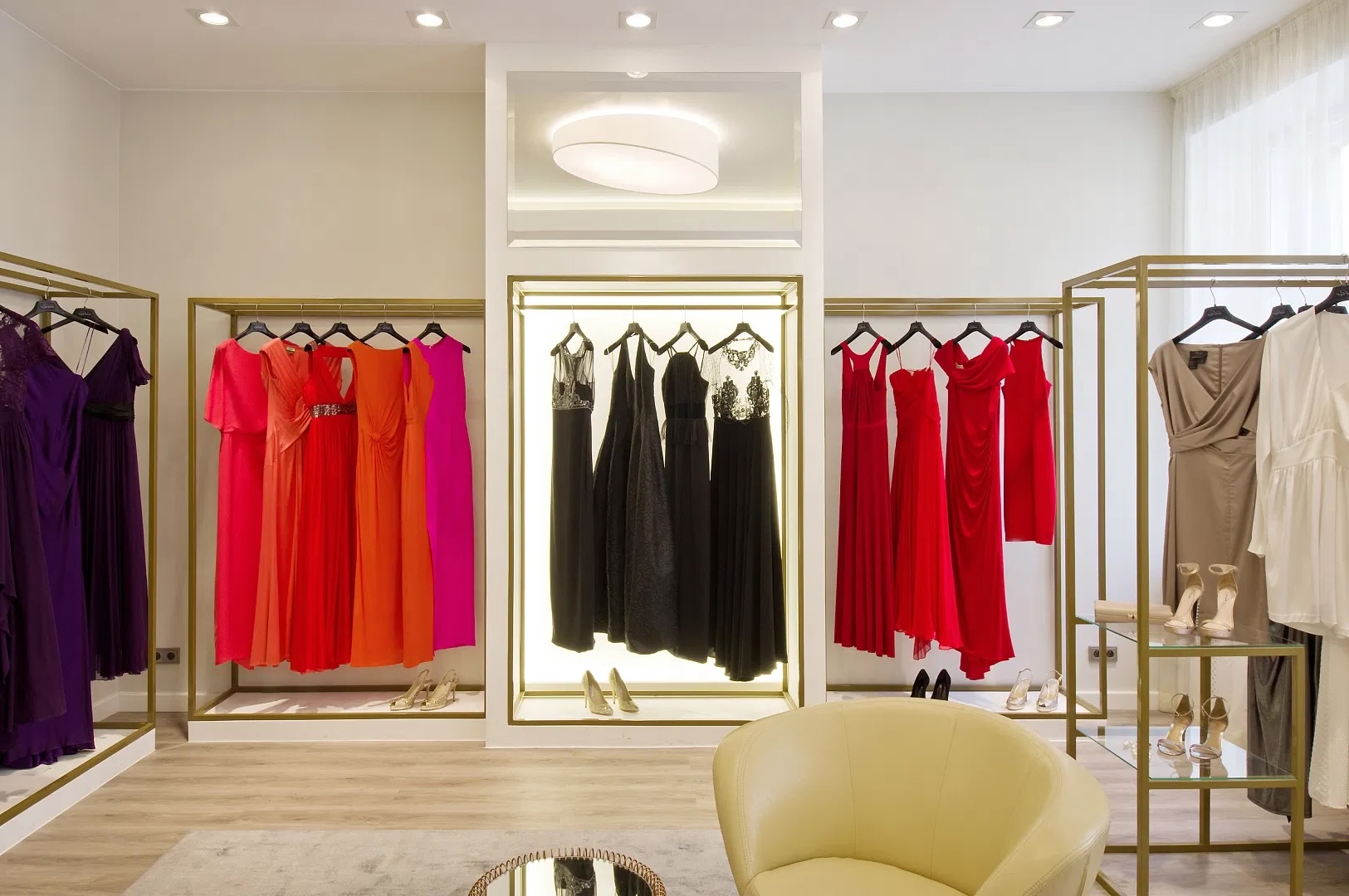 Robes de soirée à Paris : les meilleures boutiques